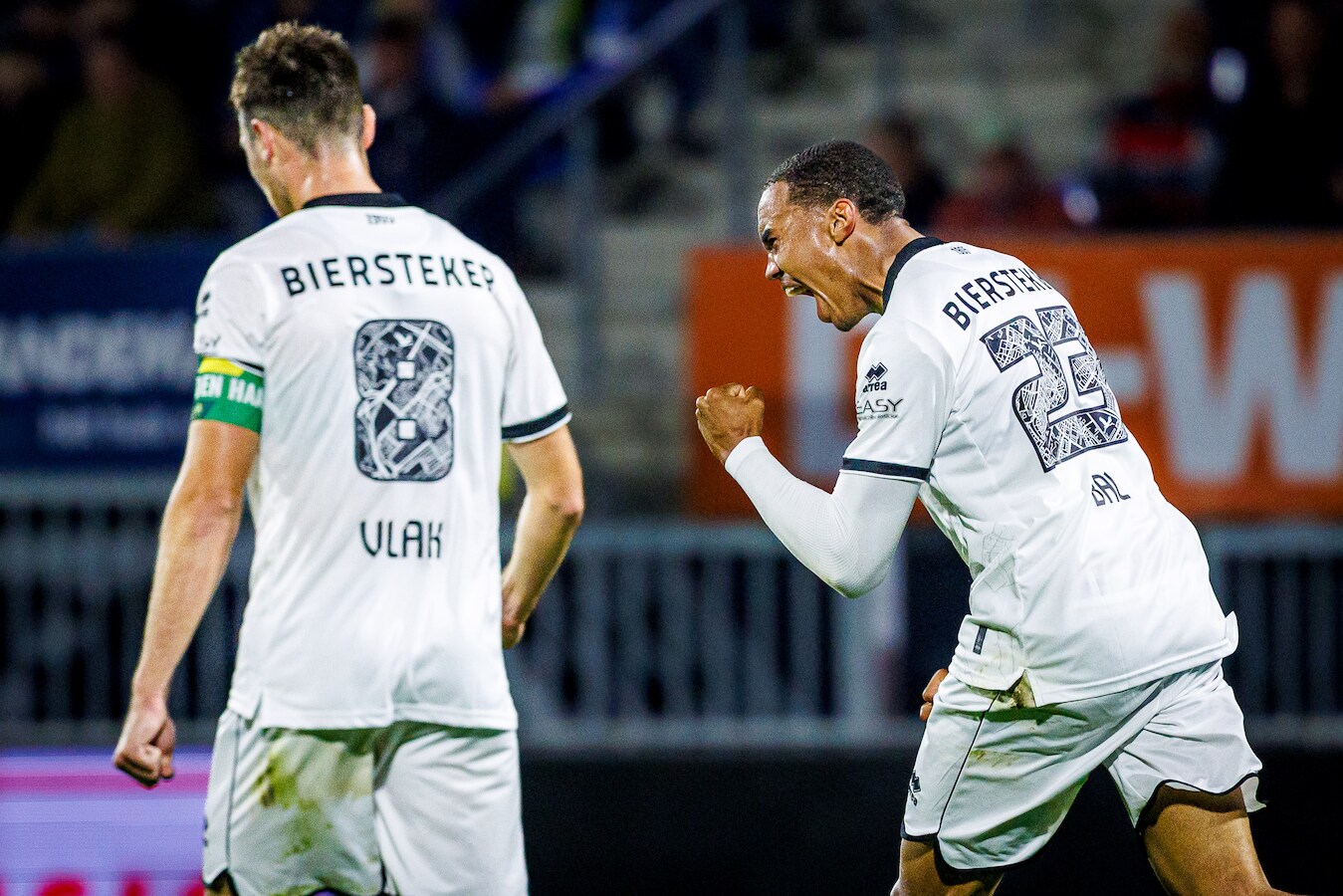 ADO pakt koppositie na zege bij RKC, Cambuur klimt naar tweede plek ...