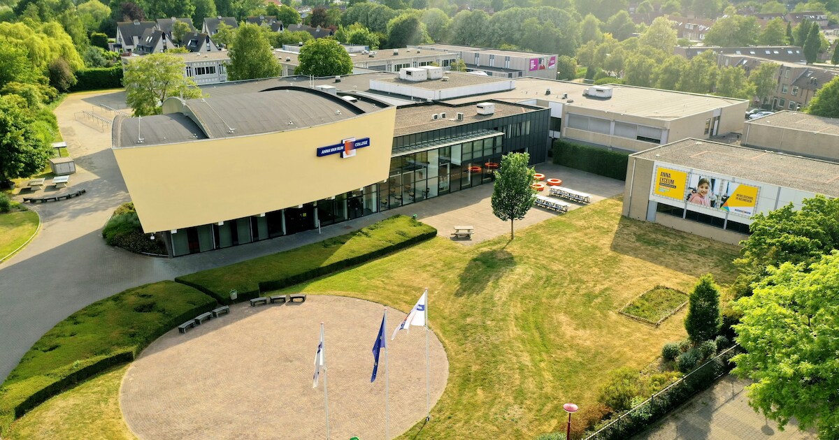 1200 leerlingen Anna van Rijn College vanaf maandag toch weer naar ...