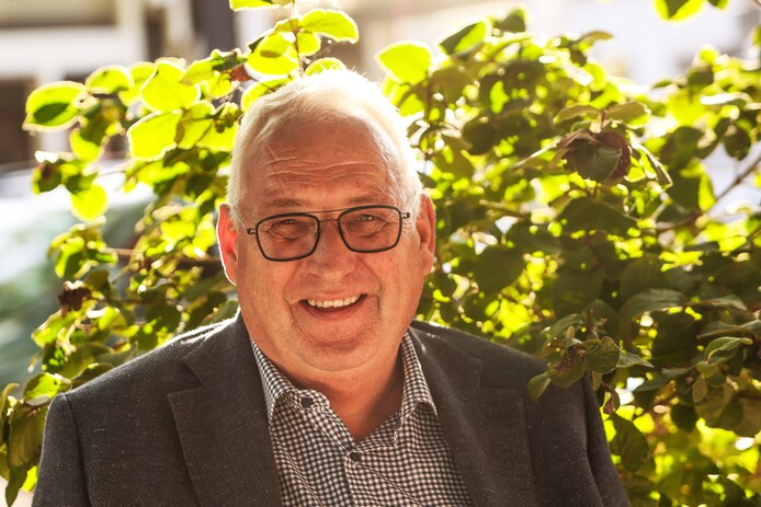 Coalitieleider onder vuur na uitspraken over arbeidsmigrantenhotel | Voorne aan Zee | AD.nl