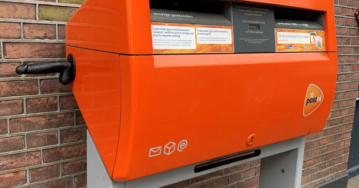 Postnl Niet Blij Met Dildos Op Utrechtse Brievenbussen ‘dit Pikken We
