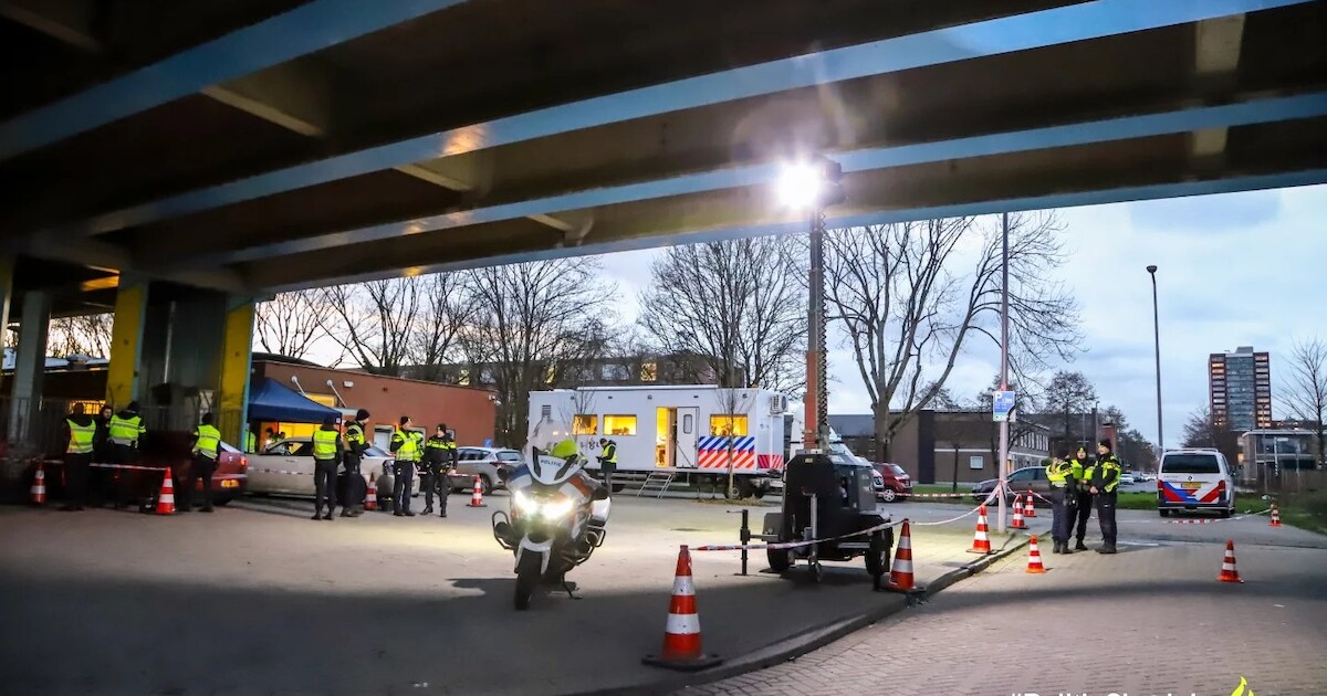 Zeven bestuurders onder invloed tijdens verkeerscontrole in Rotterdamse ...