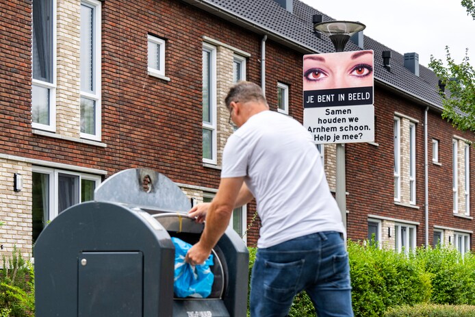 Hoe een paar ogen Arnhemmers ervan moet weerhouden afval te dumpen bij ...