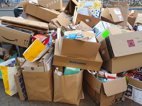 Nieuwe inzameltijden papier in Zwijndrecht | Regio | AD.nl