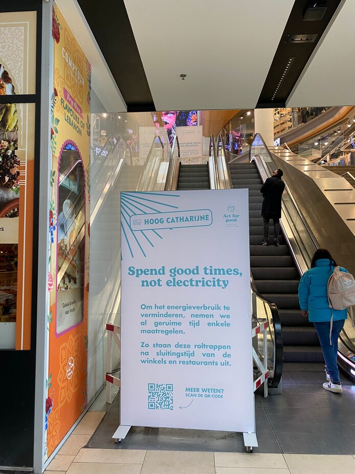 Hoog Catharijne wil energieverbruik verminderen: roltrappen en ...