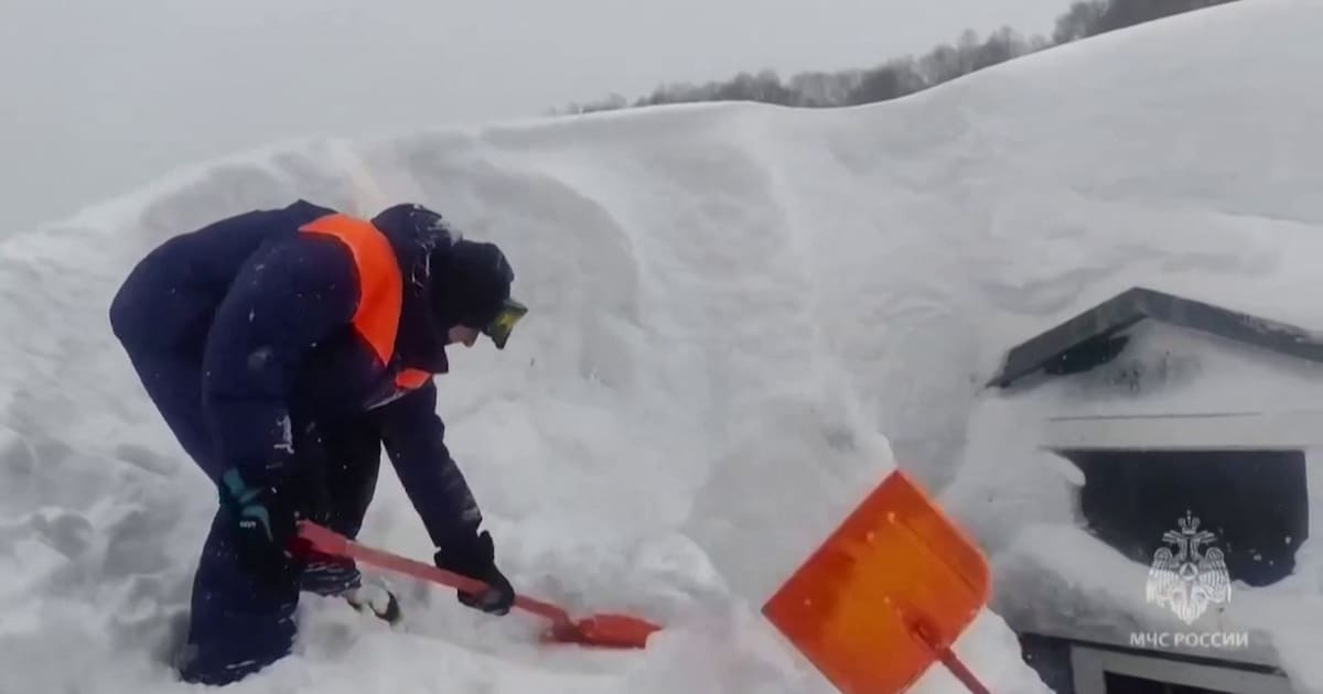 ‘Zwaarste sneeuwval in dertig jaar’ treft Russisch schiereiland ...