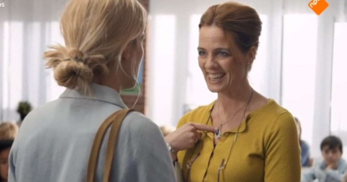 Ilse Warringa: ‘Sommige mannen vinden Juf Ank blijkbaar opwindend’ | Show | AD.nl