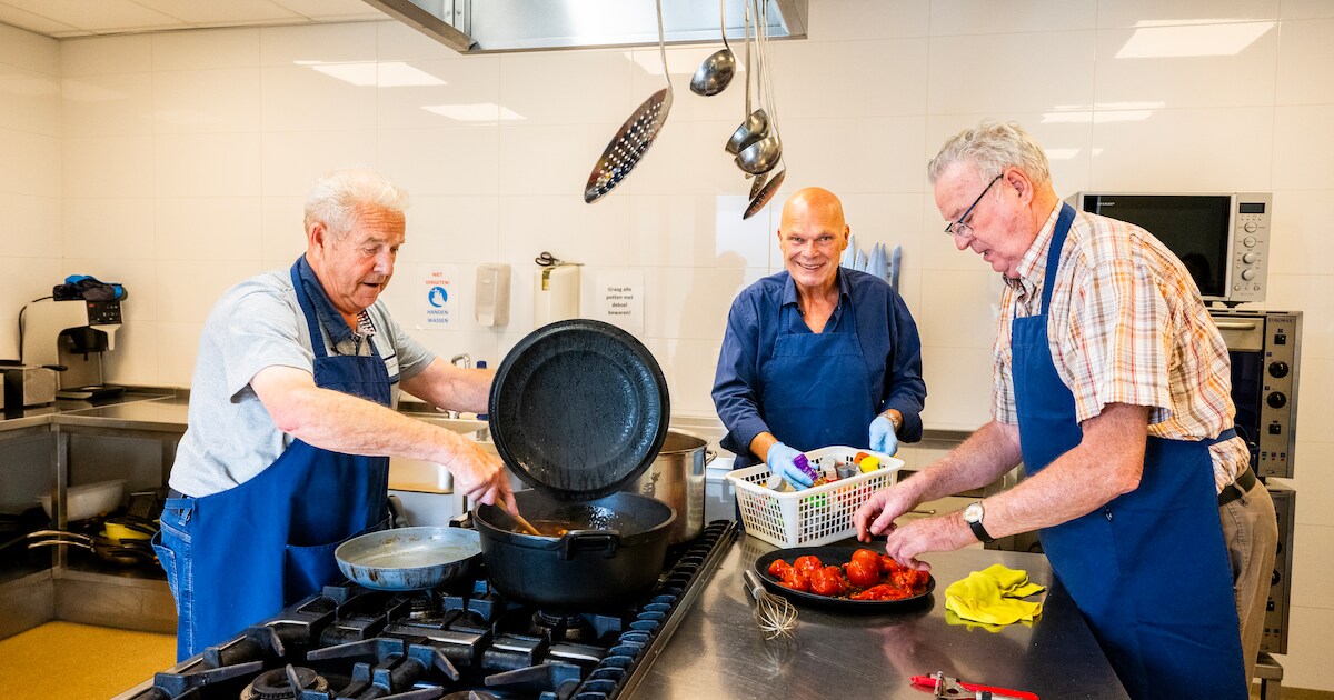 Ben jij een man én wil je leren koken? Deze groep biedt uitkomst: ‘Wil ...