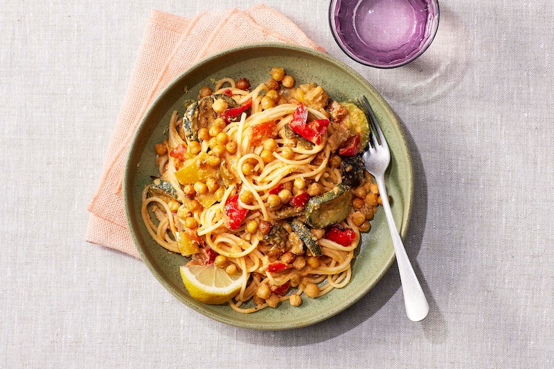 Wat Eten We Vandaag: Spaghetti met gegrilde groente en hummus | Koken ...