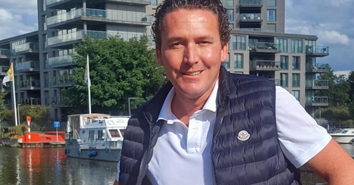 Lars Lambers verlaat VVD Weert en sluit zich aan bij DUS Weert | Weert | AD.nl