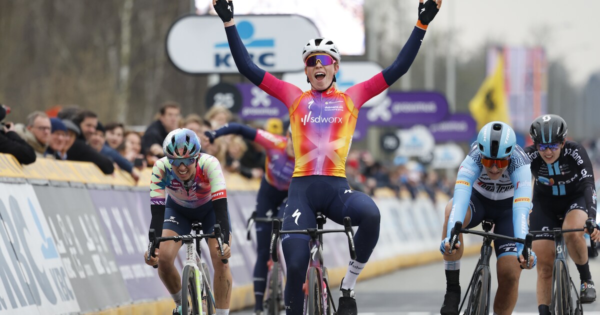 Demi Vollering juicht na tweede plaats in Ronde van Vlaanderen, want ...