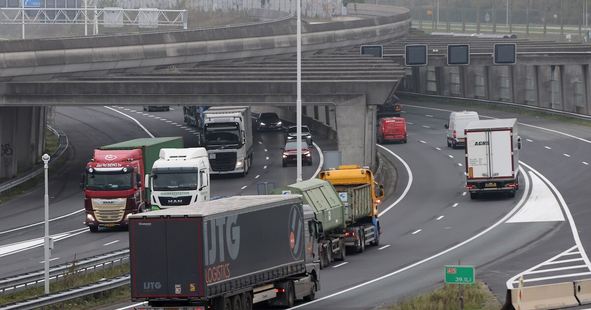 Rijkswaterstaat wil lokale wegen ontzien bij afsluiting A15 ...