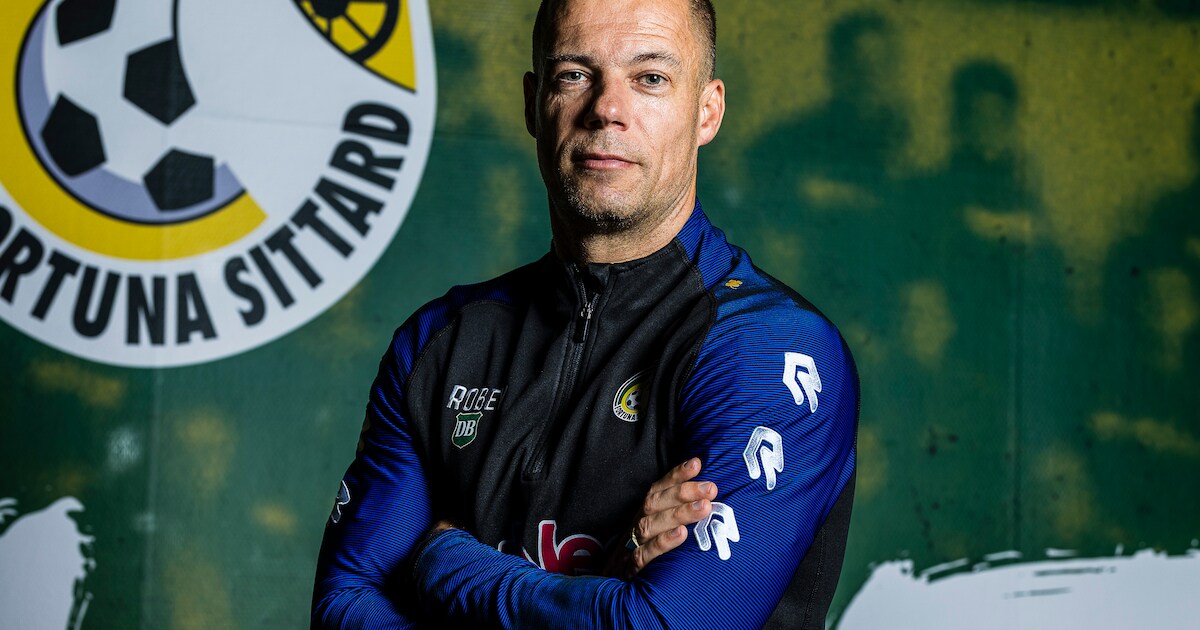 Wie Danny Buijs weghaalt bij Fortuna Sittard strikt een trainer die ...