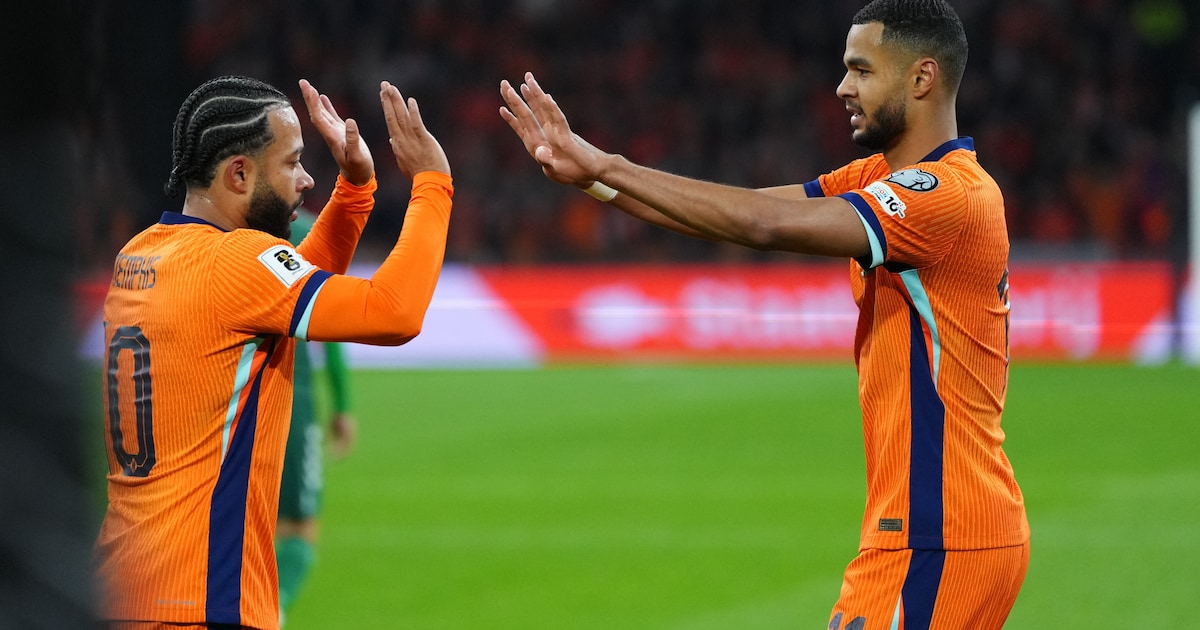 Memphis Depay gunt penalty spontaan aan Cody Gakpo: ‘Hoefde er niet ...