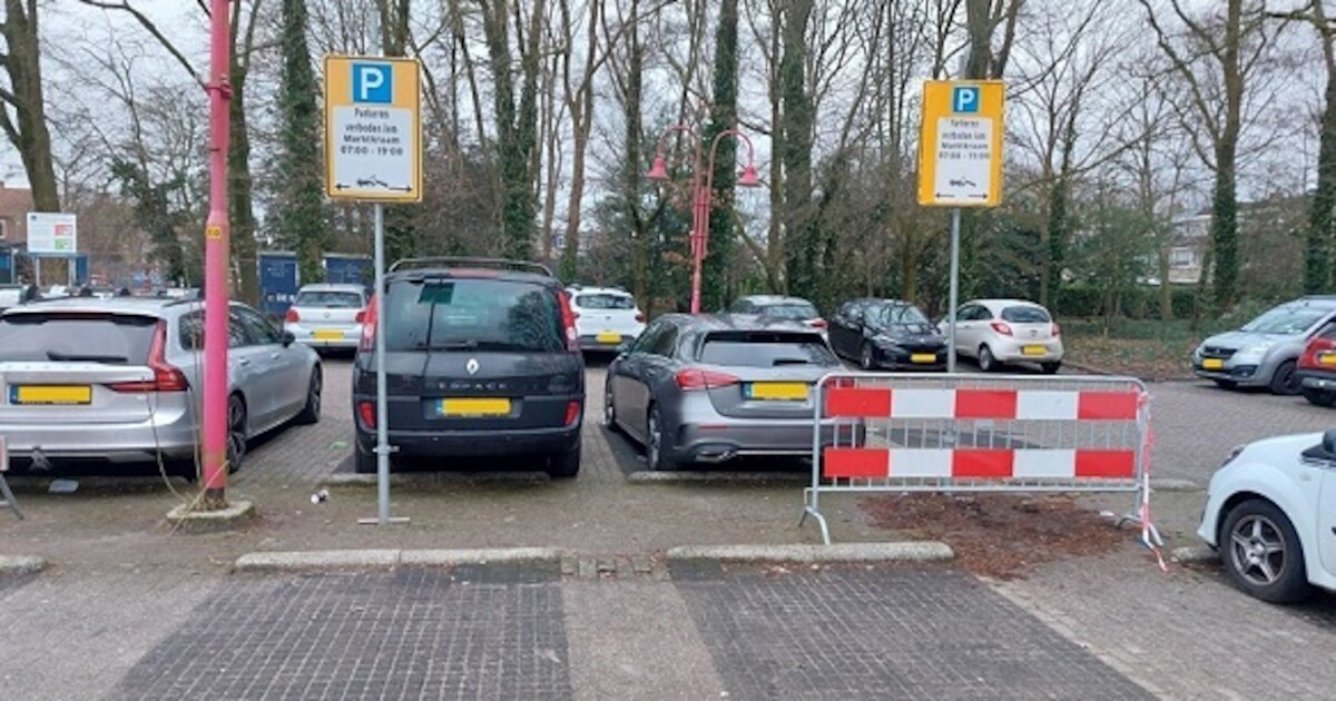 Parkeervakken Sluisplein in Ouderkerk aan de Amstel langer dicht | Ouder-Amstel | AD.nl