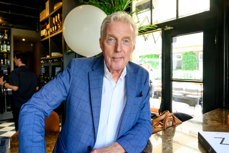 André van Duin krijgt Belgische koninklijke onderscheiding | Show | AD.nl