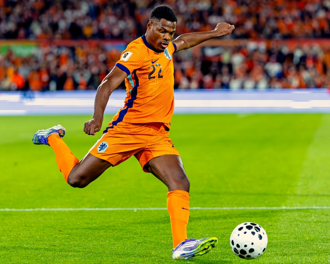 LIVE Oranje | Lezers wijzigen Oranje-basis op twee plekken, Gouden Bal ...