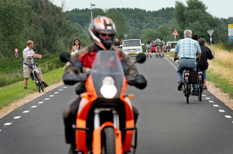 Fietsseizoen van start: inwoners Krimpen aan den IJssel per rit ...