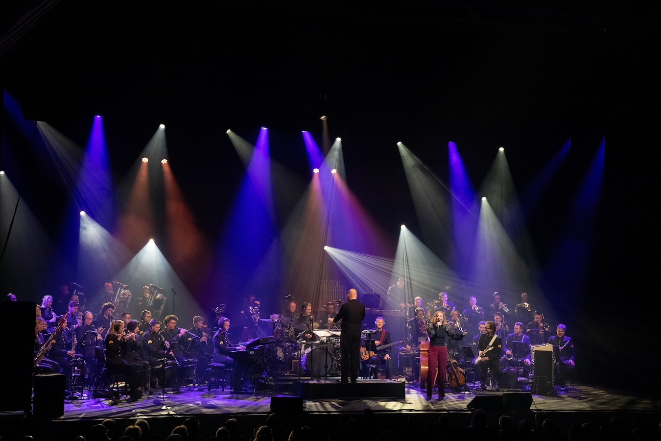 Gratis concert Orkest Koninklijke Luchtmacht op vliegbasis Gilze-Rijen ...