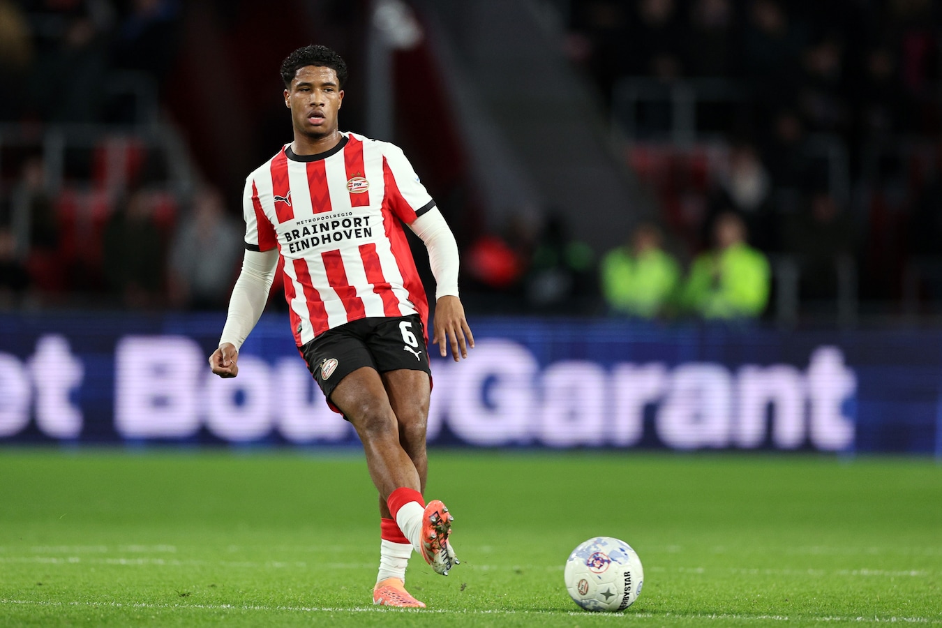 PSV zit in de koker, maar verliest in weinig verheffende bekerpot wel ...