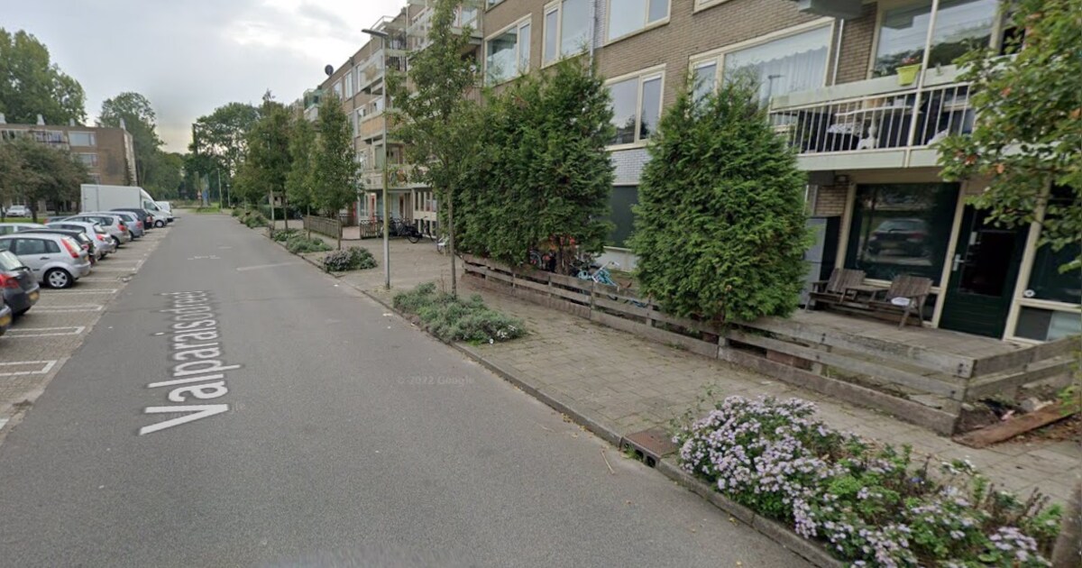 Vechtpartij in Overvecht: twee jongens proberen op straat mannen te beroven | Utrecht | AD.nl