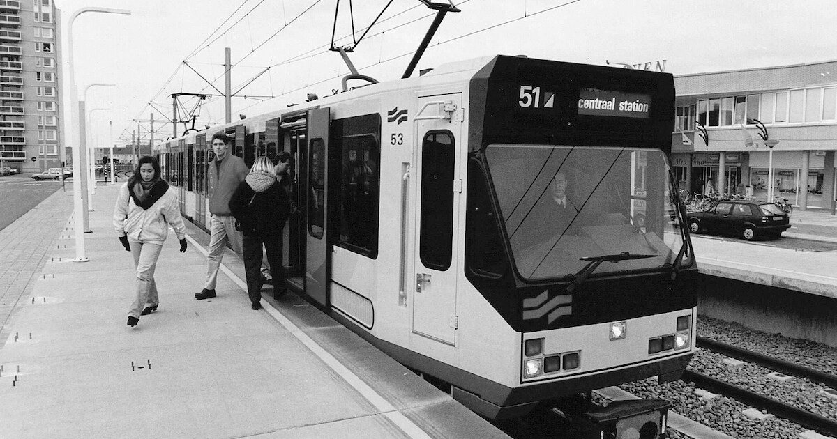 Trammelant in tramland: Amstelveen neemt afscheid van de sneltram (1990 ...