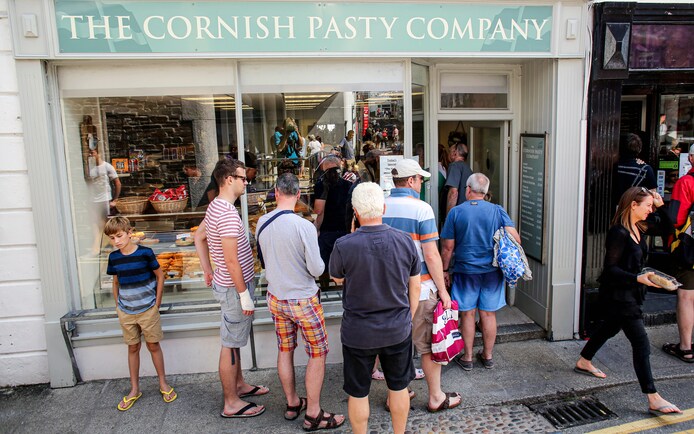 De ‘Oggy’, een pastei met eeuwigheidswaarde: de Cornish pasty vormt de ...