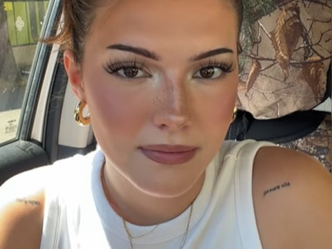 ‘Perfecte’ tiktokker gaat viraal als ze onthult wat je níét ziet in ...