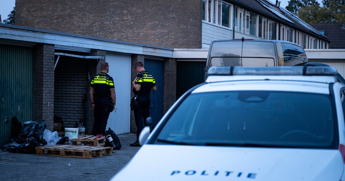 Drie aanhoudingen na vondst ruim duizend kilo illegaal vuurwerk en ...