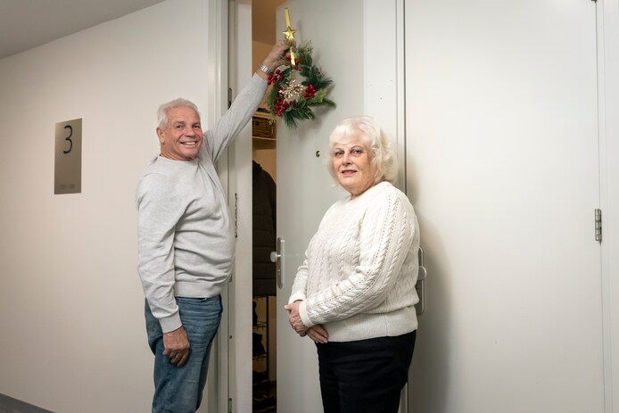 Arie en Wil voelen zich betutteld, hun kerstkrans moet weg: ‘Veiligheid ...