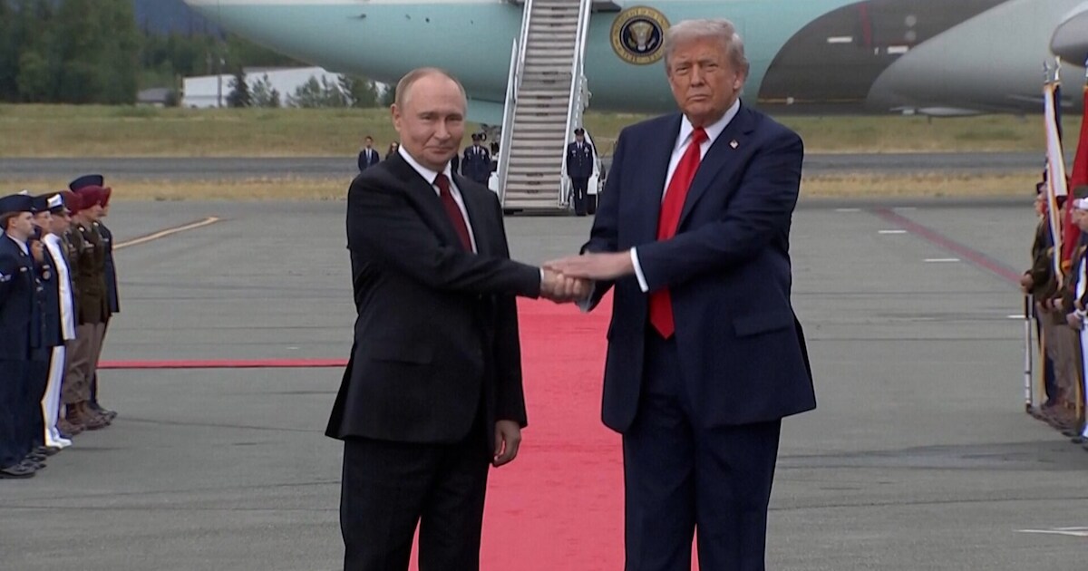 LIVE Oorlog Oekraïne | Trump zegt dat Poetin de oorlog wil beëindigen ...