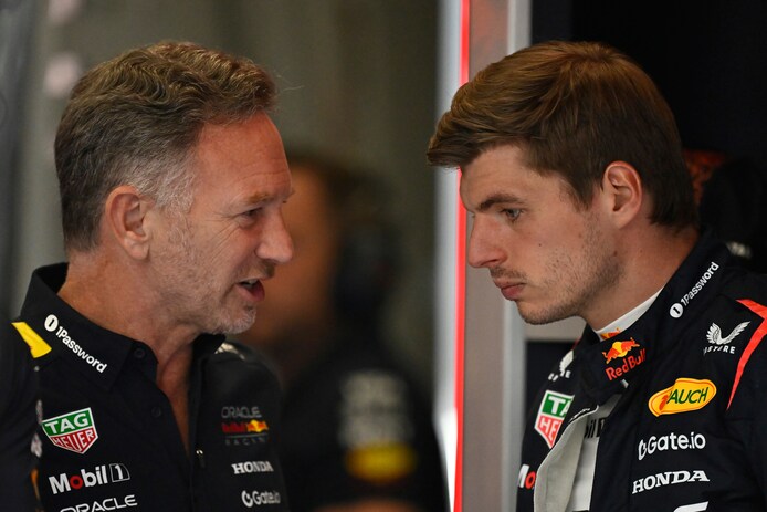 Red Bull Racing zet Christian Horner na 20 jaar op straat, teambaas neemt met emotionele speech ...