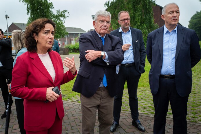 Burgemeesters bezoeken geplaagde Ter Apel: ‘Wij staan klaar voor ...