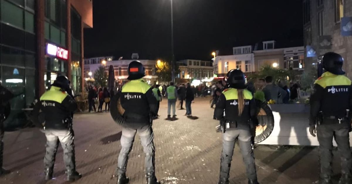 Burgemeester laat demonstratie Pegida bij Utrechtse Ulu-moskee afbreken ...