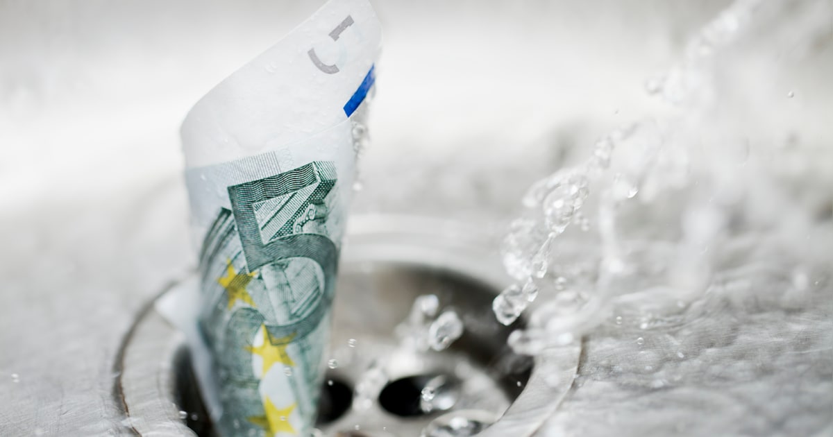 Bacterie of niet, Vitens vergoedt geen flessen water: zo maak je tóch ...