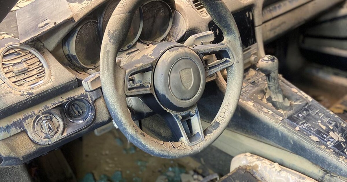 Bedrijf denkt peperdure Porsche te kunnen redden die drie dagen tot het ...