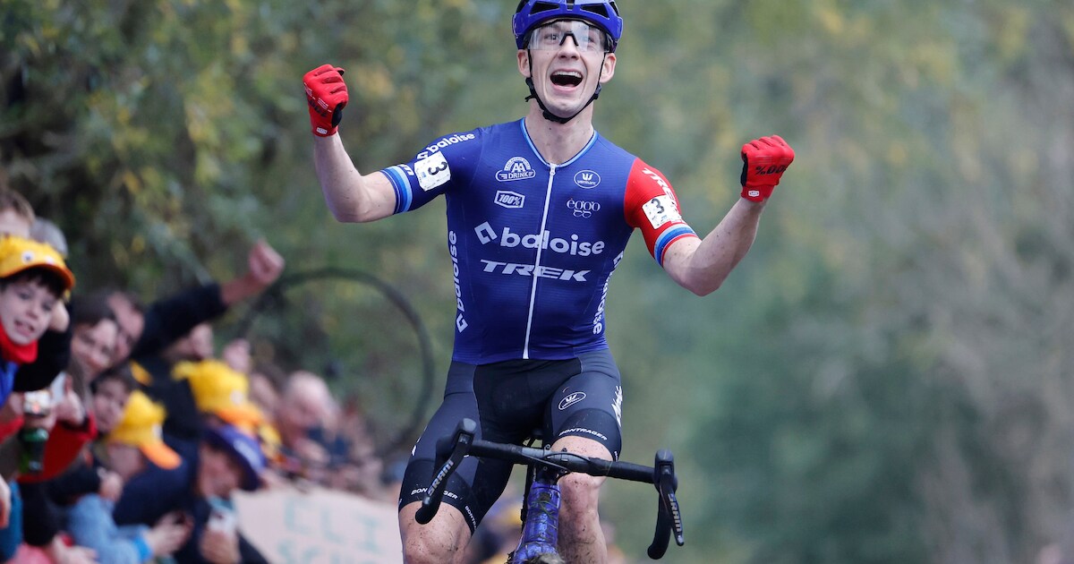 Veldrijder Lars van der Haar wint beroemde Vlaamse Koppenbergcross, Fem ...