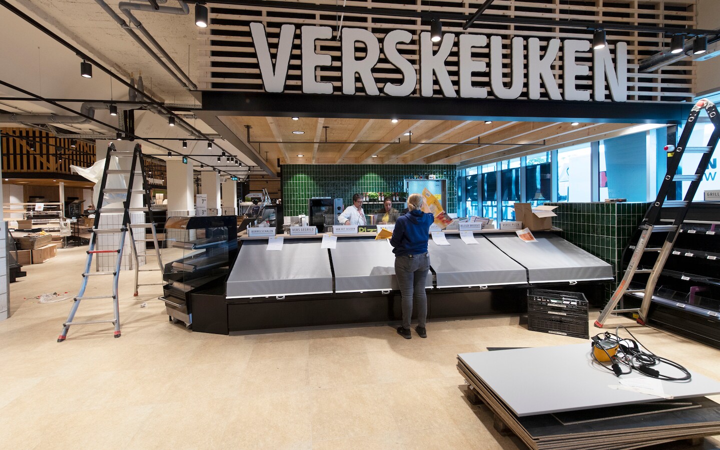 Van oude melkhal tot hippe supermarkt: deze Jumbo in Enschede gaat ...
