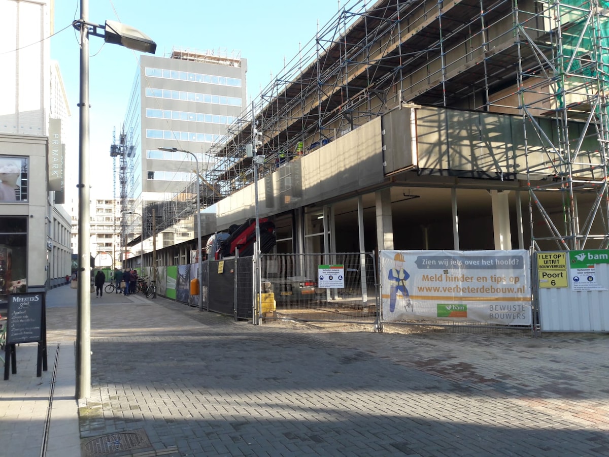 Tilburg wil een foodmarkt onder het stadhuis | Foto | AD.nl