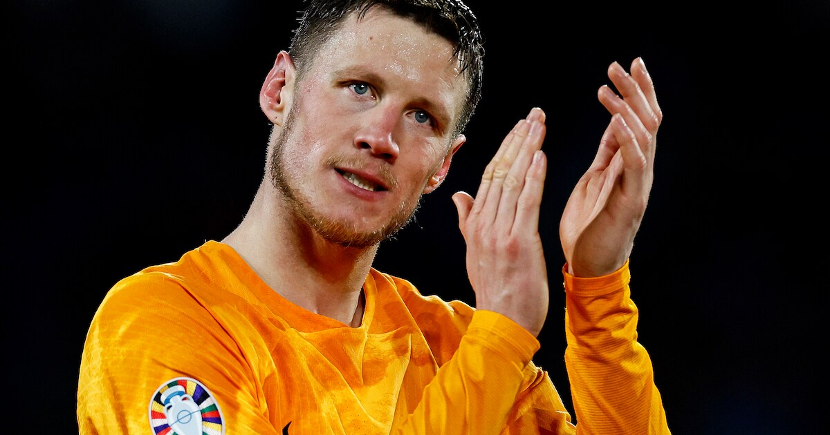 Wout Weghorst keert terug na blessure en lijkt fit voor Oranje | Buitenlands voetbal | AD.nl