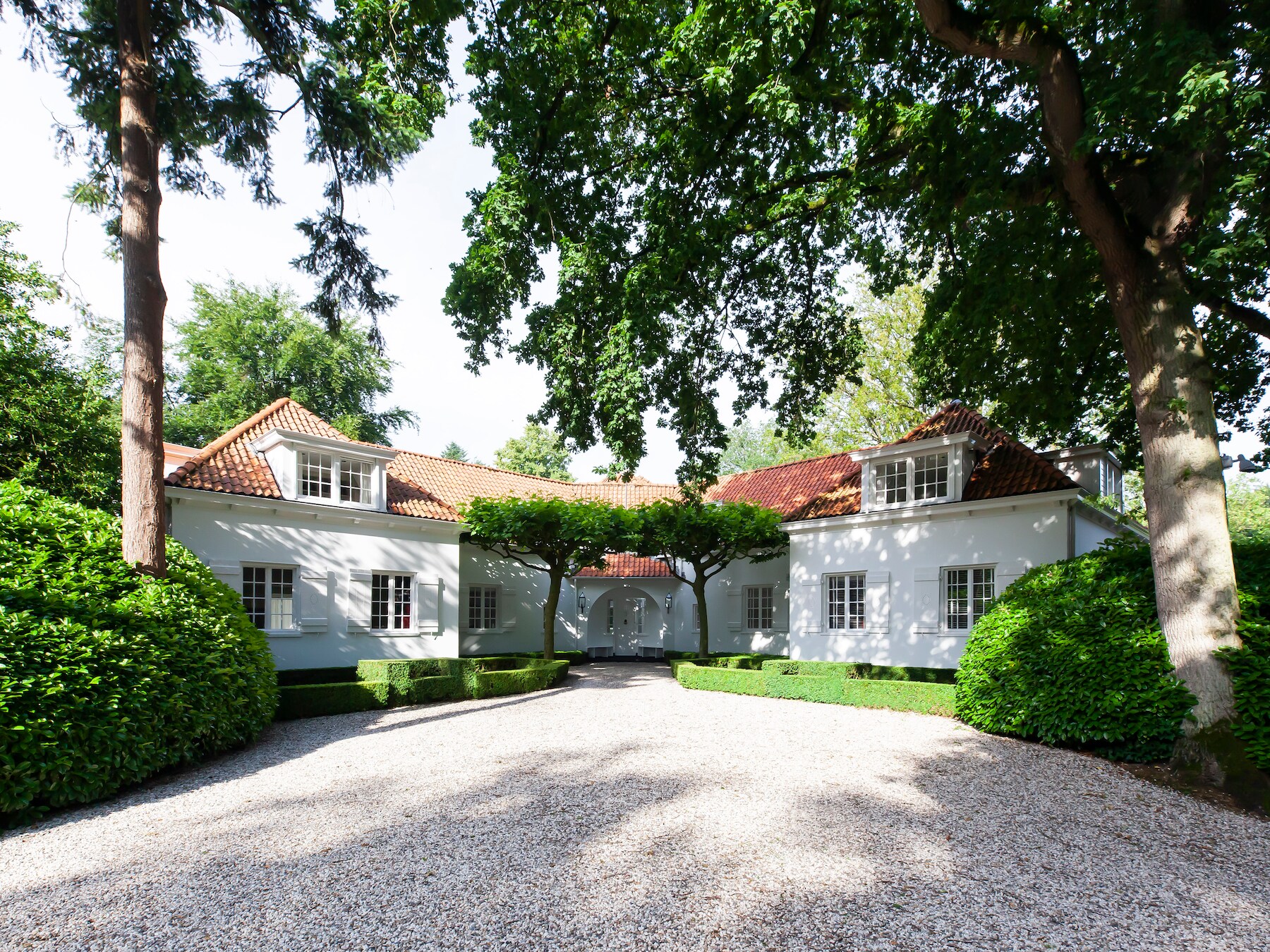 Tv-familie sluit augurkensnackbar in Zwolle na twee maanden: ‘Anders ...