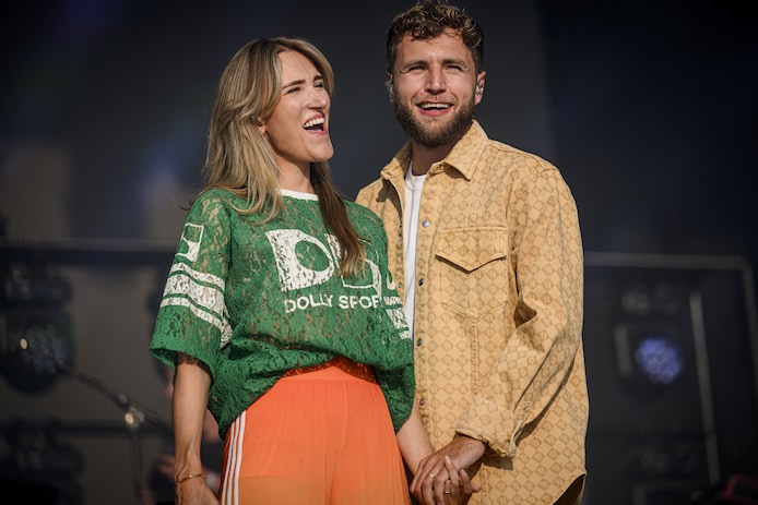 Freek Rikkerink herstelt goed van breuk in kuitbeen: ‘Voorzichtig een beetje lopen’ | Show | AD.nl