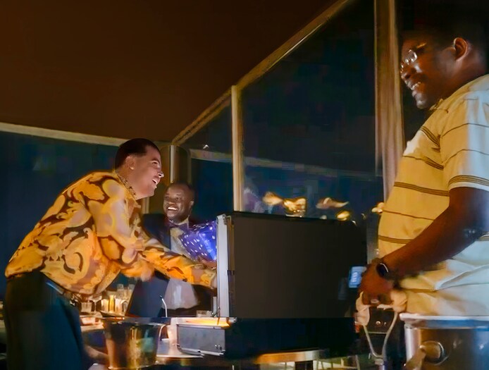 Hoe Bolle Jos met vijf paspoorten de wereld over kon vliegen en uit ...