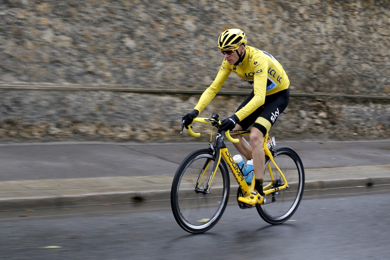 Record voor fietsenmerk Pinarello na winst Froome | Foto | AD.nl