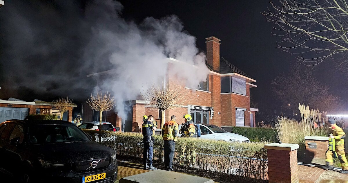 Brandweer rukt uit voor gasbrand in meterkast van Dordtse woning | 112 ...