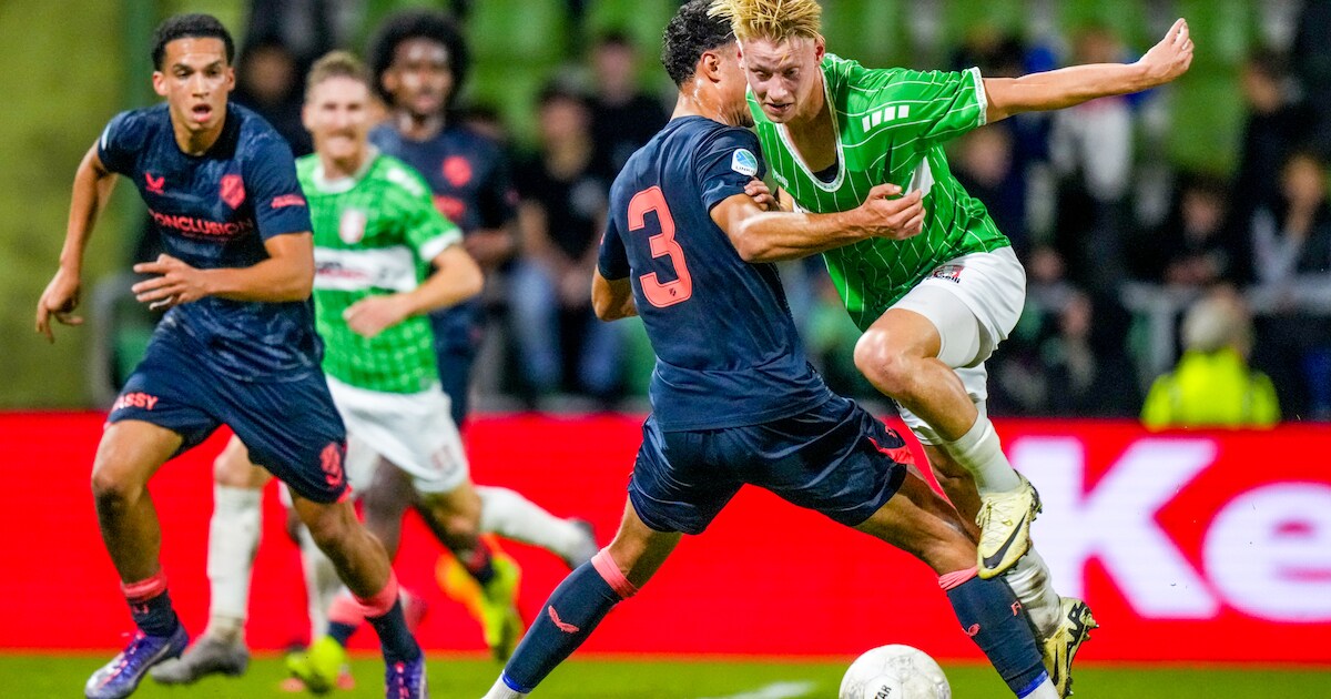 Shein claimt ook zijn tweede treffer tegen Jong FC Utrecht: ‘Misschien ...