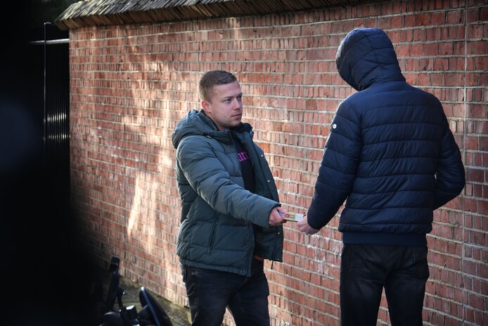 Nergens vapen jongeren meer dan in dit Twentse dorp: ‘De helft van onze ...