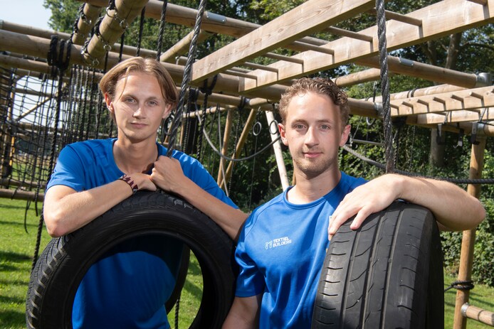 Broers uit Raalte maken vuist tegen zeldzame leverziekte: ‘Geeft aan ...