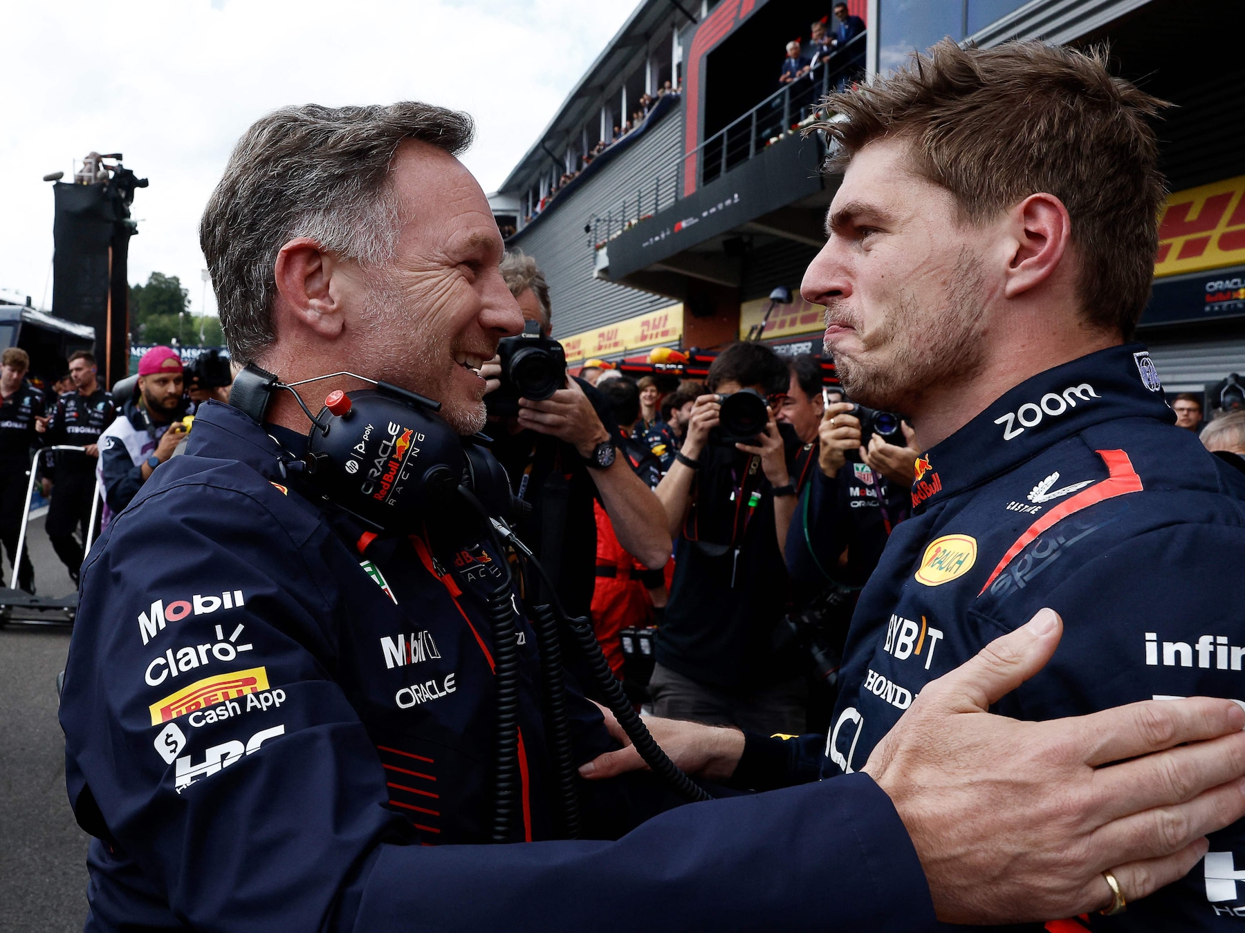 Stand Formule 1 | Max Verstappen profiteert van dramatisch weekend McLaren in Azerbeidzjan ...