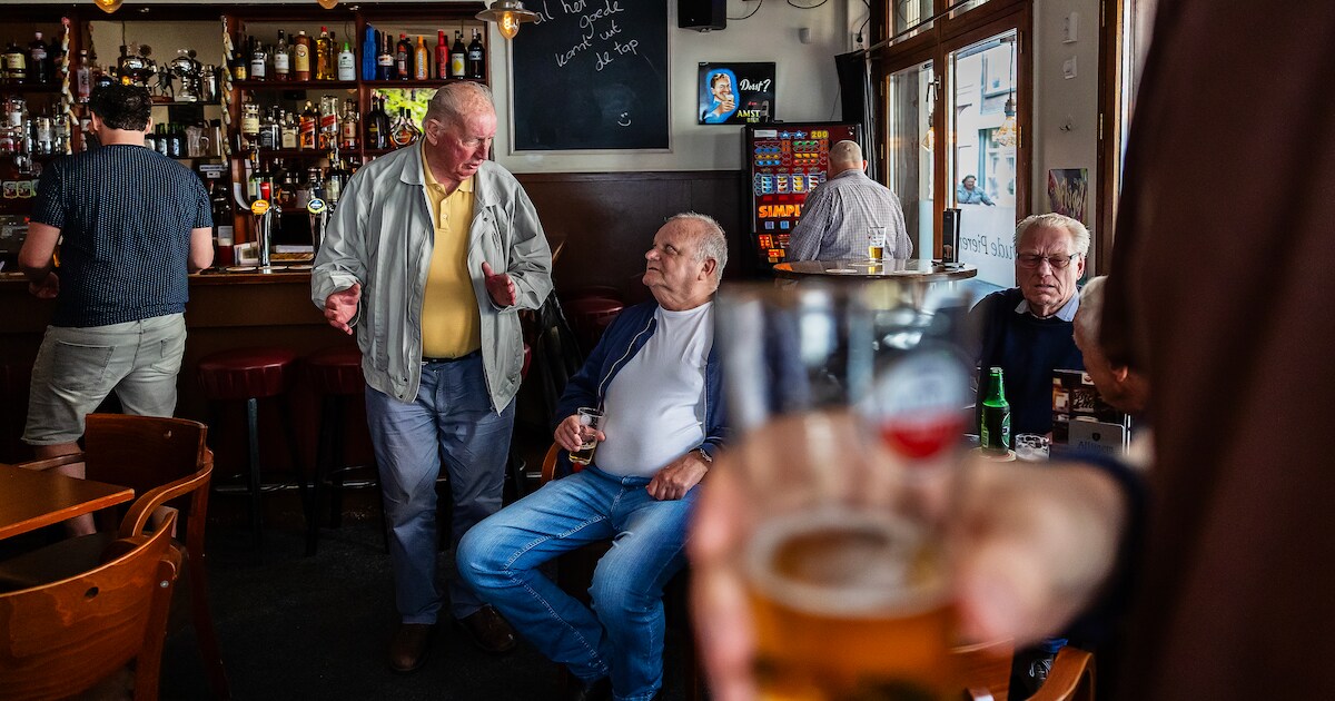 De échte bruine kroeg verdwijnt uit Utrecht: ‘In café Boothill komt nu ...