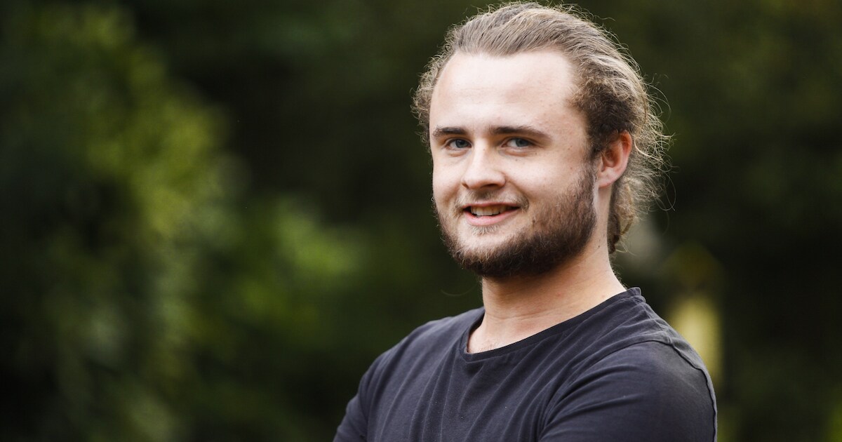 Leon (21) stopt elk uurtje in fotograferen en sleutelen aan zijn ...